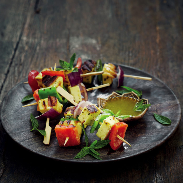 Halloumi and vegetable kebabs - MyKitchen