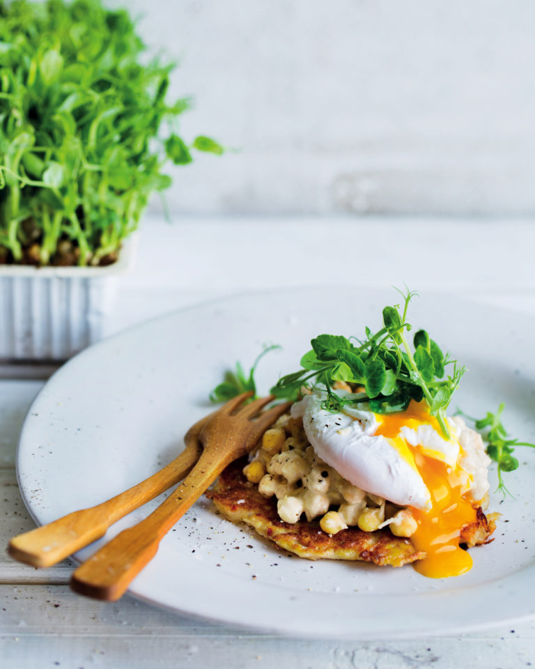 Sprouted breakfast stacks on spicy potato rösti - MyKitchen