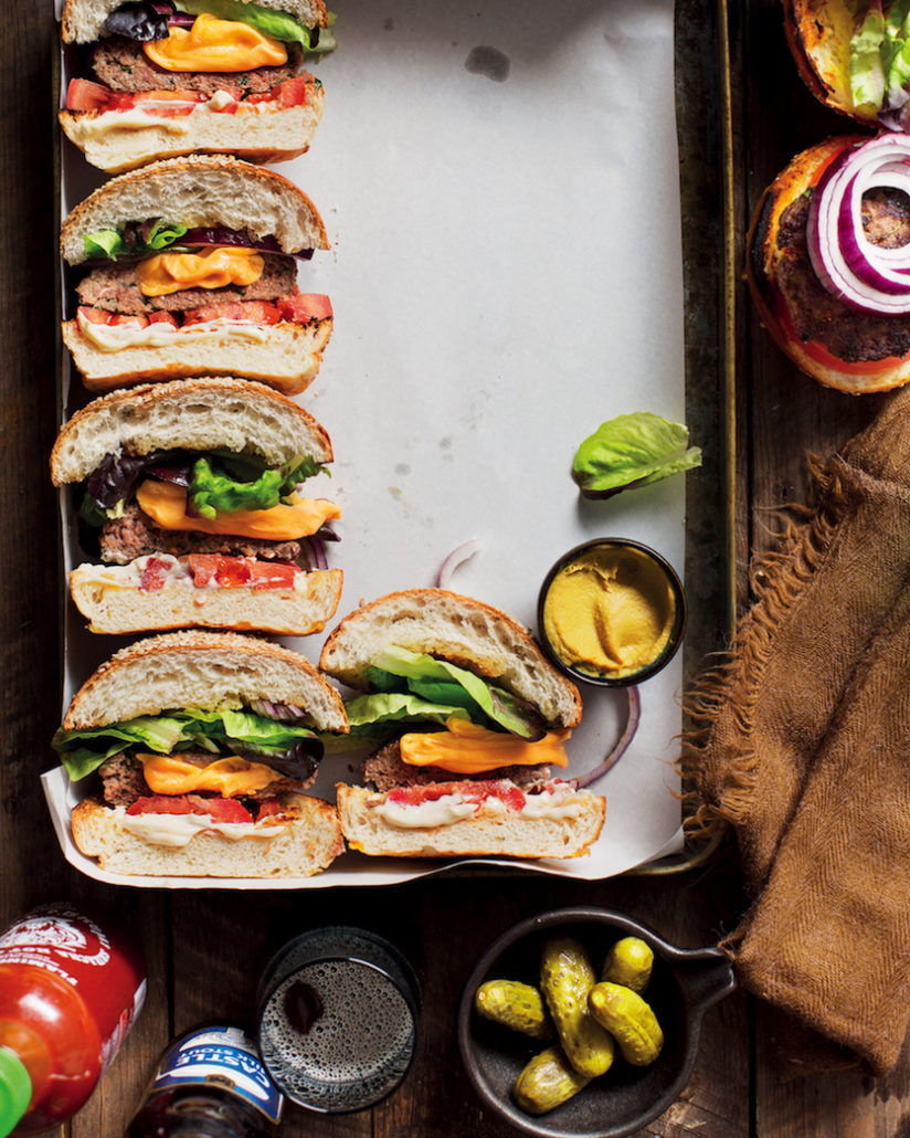 Best ever cheese burgers (the cheese is inside the patty!) - MyKitchen
